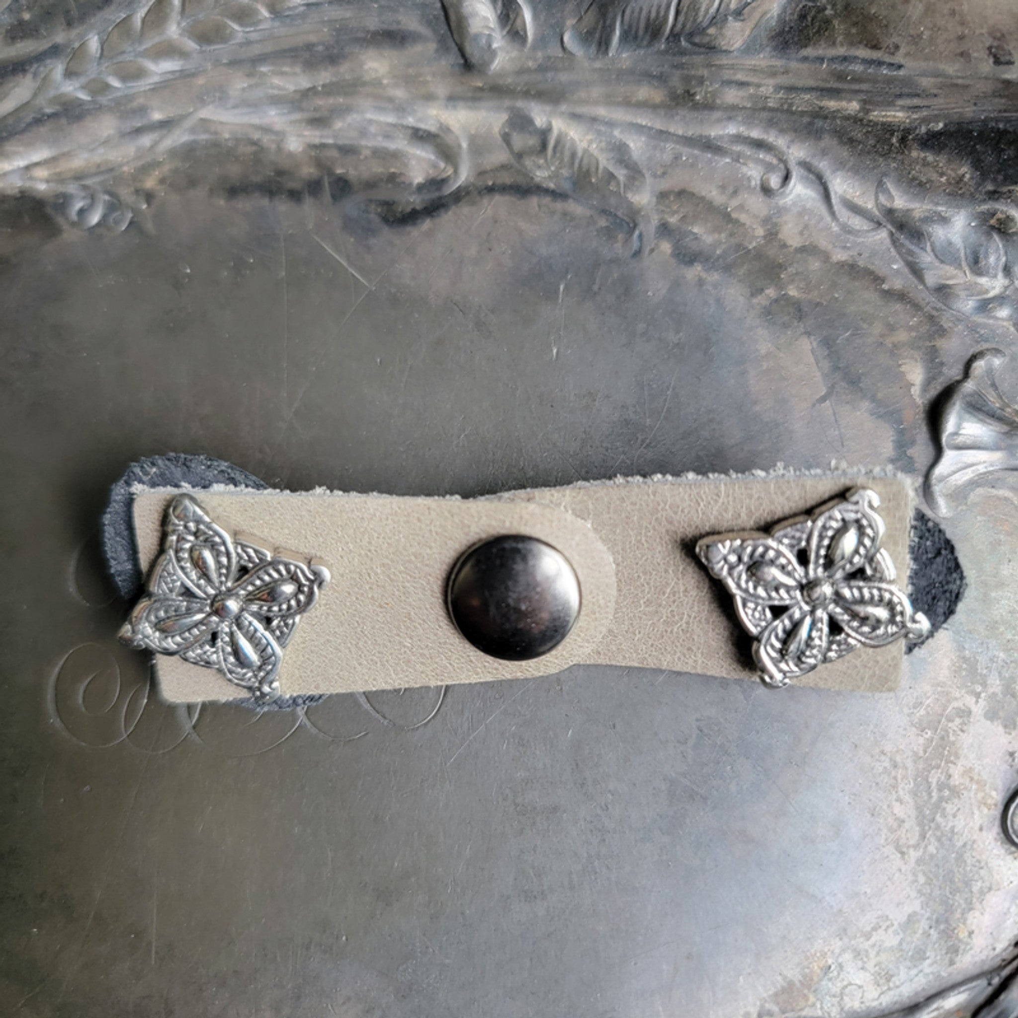 JUL Designs Medieval Latch Stud Snap Closure - Pewter Leather ...